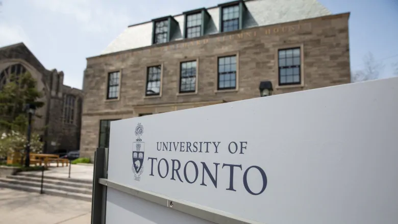 Helpful Guide to Access UOFT LMS.